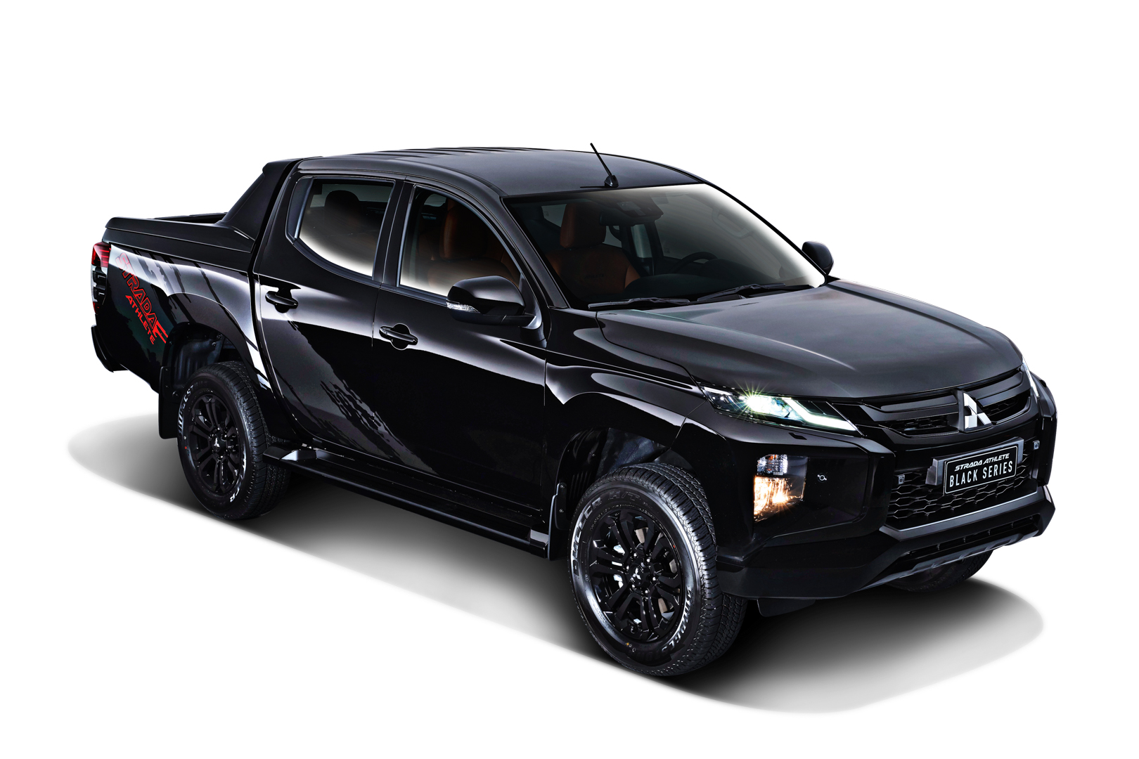 Black Beauty: the Mitsubishi Strada Athlete Black series - 2Ner