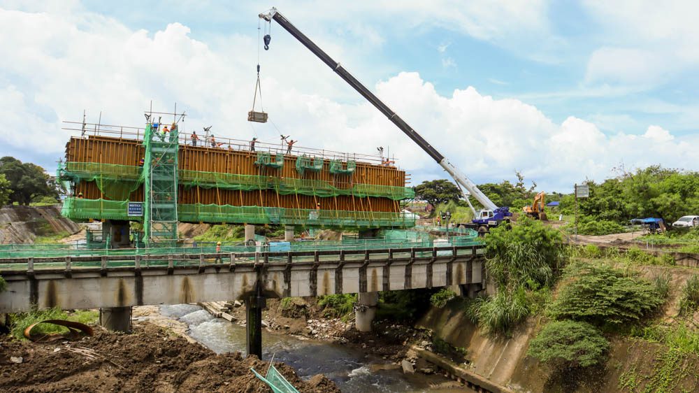 CALAX Governor's Drive Interchange reaches 25% Completion, to Open by ...
