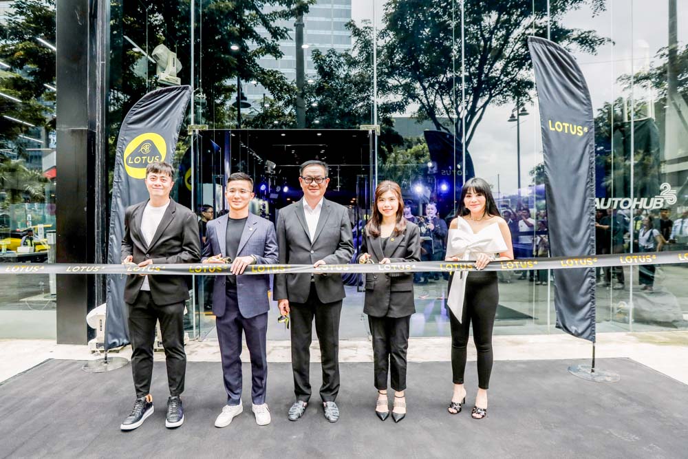 Lotus Manila Officially Re-Opens Showroom in BGC, Taguig - 2Ner