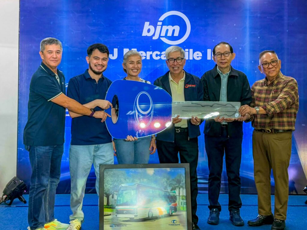 BJ Mercantile, Inc. Hands Over First THACO Sleeper Buses to Cagsawa ...